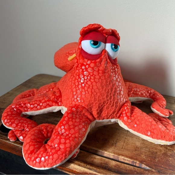 Disney | Toys | Disney Finding Nemo Hank The Octopus Large Stuffed ...